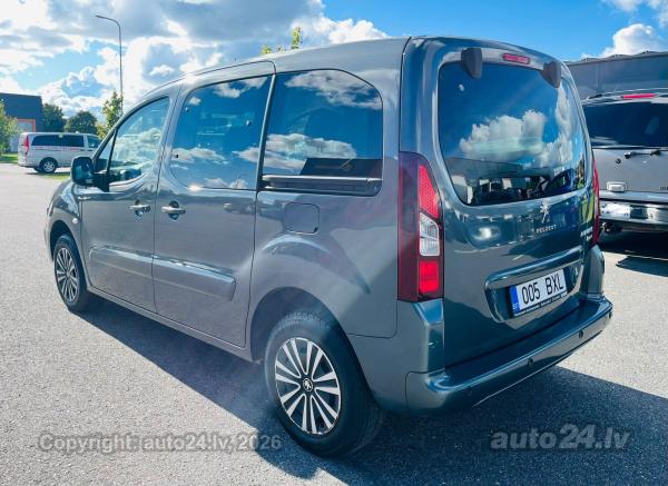 Peugeot Partner 2018 Tallina vietnē Pelēks Peugeot Partner 2018 Tallina, ar dzinēja tilpumu 1.60 L un nobraukumu 138 tūkst. km par 9500 €, foto 3 vietnē AUTOMOTO.COM.LV