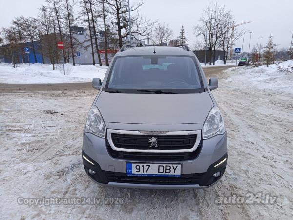 Pelēks Peugeot Partner 2019 Tallina, ar dzinēja tilpumu 1.60 L un nobraukumu 137 tūkst. km par 8400 €, foto 1 vietnē AUTOMOTO.COM.LV