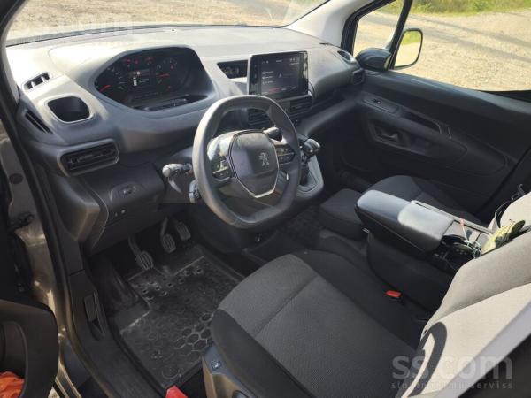 Pelēks Peugeot Partner 2019 Talsi, ar dzinēja tilpumu 1.50 L un nobraukumu 110 tūkst. km par 9750 €, foto 6 vietnē AUTOMOTO.COM.LV