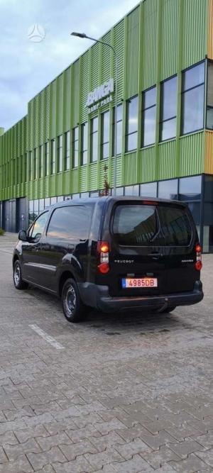 Peugeot Partner 2017 in Vilnius, with an engine capacity of 1.60 L and mileage of 256 thousand km for 5799 €, photo 12 on AUTOMOTO.COM.LV