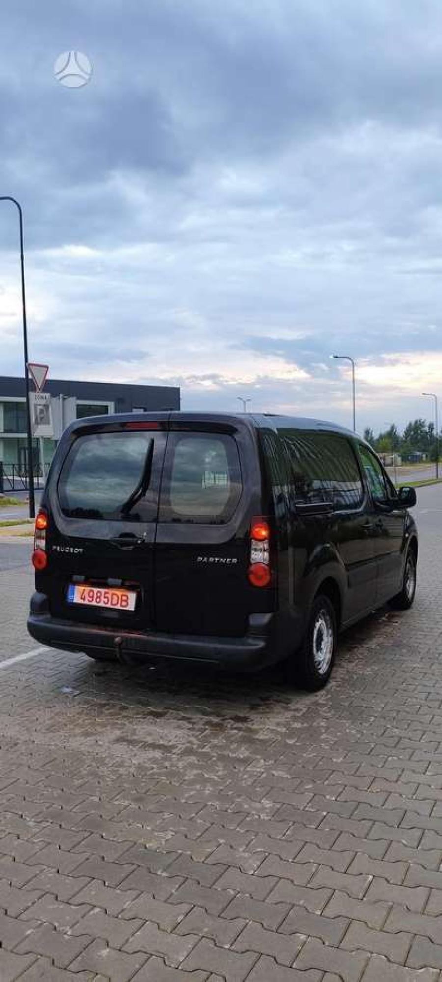 Peugeot Partner 2017 in Vilnius, with an engine capacity of 1.60 L and mileage of 256 thousand km for 5799 €, photo 15 on AUTOMOTO.COM.LV