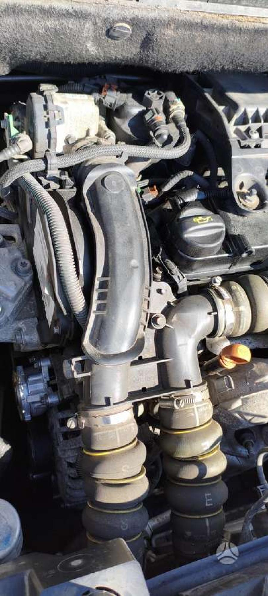 Peugeot Partner 2017 in Vilnius, with an engine capacity of 1.60 L and mileage of 256 thousand km for 5799 €, photo 49 on AUTOMOTO.COM.LV