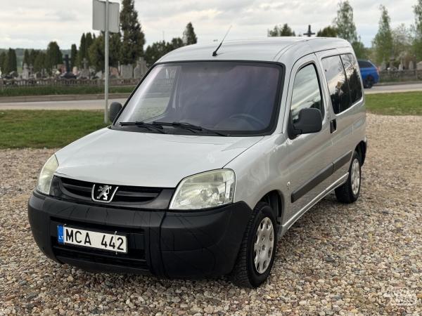 Peugeot Partner 2004 in Vilnius, with an engine capacity of 1.60 L and mileage of 280 thousand km for 1650 €, photo 1 on AUTOMOTO.COM.LV