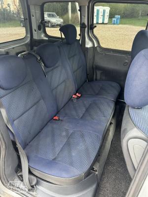 Peugeot Partner 2004 in Vilnius, with an engine capacity of 1.60 L and mileage of 270 thousand km for 1500 €, photo 7 on AUTOMOTO.COM.LV