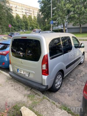 Peugeot Partner 2009 Rīga, ar dzinēja tilpumu 1.60 L un nobraukumu 225 tūkst. km par 2900 €, foto 3 vietnē AUTOMOTO.COM.LV