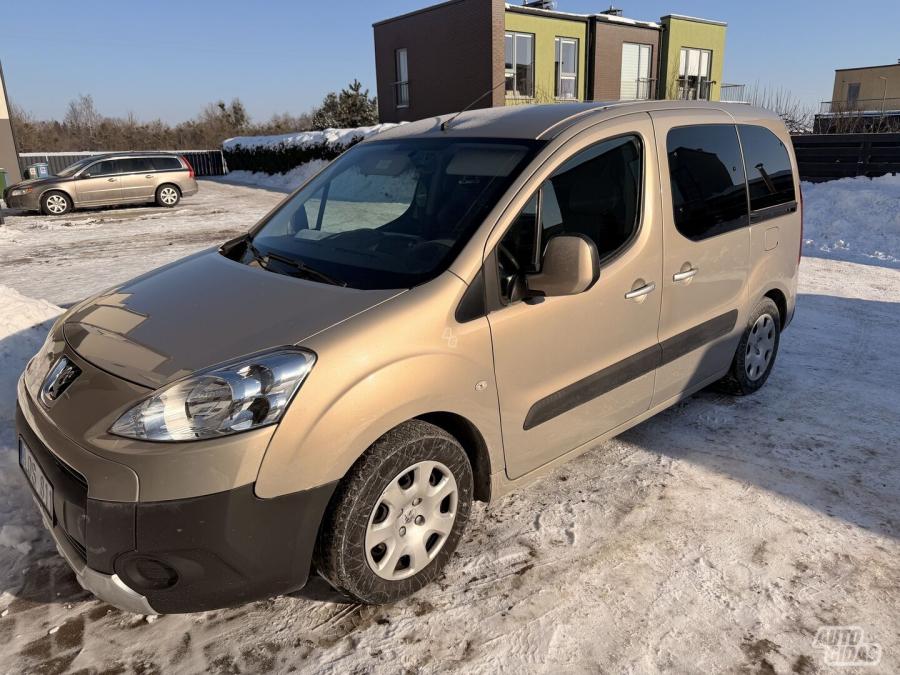 Peugeot Partner 2012 Kauņa, ar dzinēja tilpumu 1.60 L un nobraukumu 193 tūkst. km par 3700 €, foto 4 vietnē AUTOMOTO.COM.LV