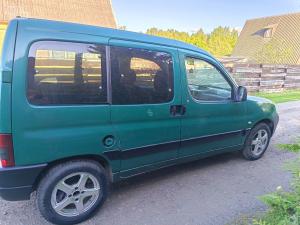 Пежо Partner 2004 в Паневежис, объемом двигателя 1.90 л и пробегом 321 тыс. км за 750 €, фото 7 на AUTOMOTO.COM.LV