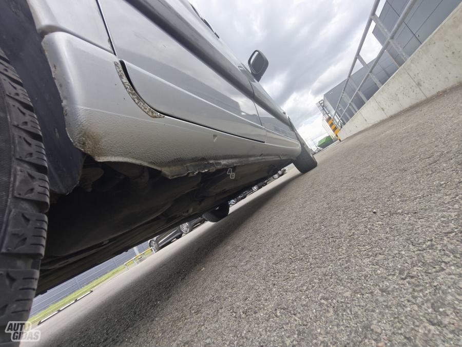 Peugeot Partner 2004 in Kaunas, with an engine capacity of 1.60 L and mileage of 288 thousand km for 1200 €, photo 10 on AUTOMOTO.COM.LV