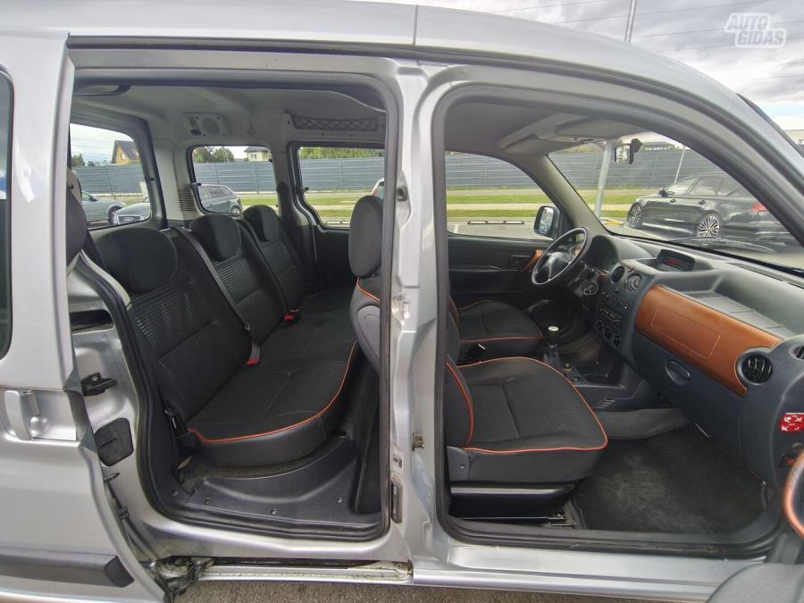Peugeot Partner 2004 in Kaunas, with an engine capacity of 1.60 L and mileage of 288 thousand km for 1200 €, photo 11 on AUTOMOTO.COM.LV