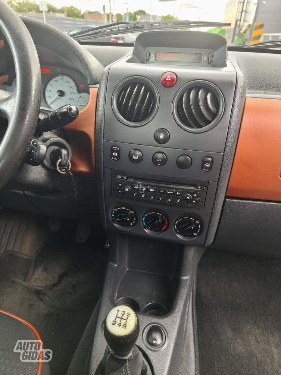Peugeot Partner 2004 in Kaunas, with an engine capacity of 1.60 L and mileage of 288 thousand km for 1200 €, photo 13 on AUTOMOTO.COM.LV
