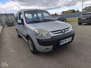 Пежо Partner 2004 в Каунас, объемом двигателя 1.60 л и пробегом 288 тыс. км за 1000 €, фото 6 на AUTOMOTO.COM.LV