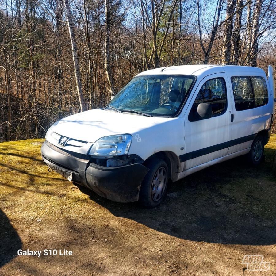 Peugeot Partner 2005 in Vilnius, with an engine capacity of 1.90 L and mileage of 194 thousand km for 350 €, photo 7 on AUTOMOTO.COM.LV