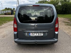 Peugeot Partner 2009 Šauļi, ar dzinēja tilpumu 1.60 L un nobraukumu 308 tūkst. km par 3850 €, foto 5 vietnē AUTOMOTO.COM.LV