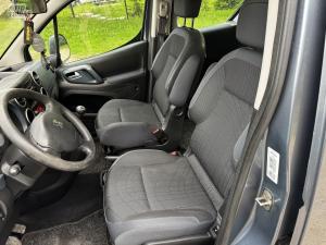 Peugeot Partner 2009 Šauļi, ar dzinēja tilpumu 1.60 L un nobraukumu 308 tūkst. km par 3850 €, foto 12 vietnē AUTOMOTO.COM.LV