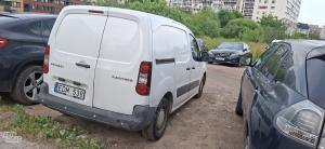 Peugeot Partner 2009 in Vilnius, with an engine capacity of 1.60 L and mileage of 320 thousand km for 500 €, photo 4 on AUTOMOTO.COM.LV