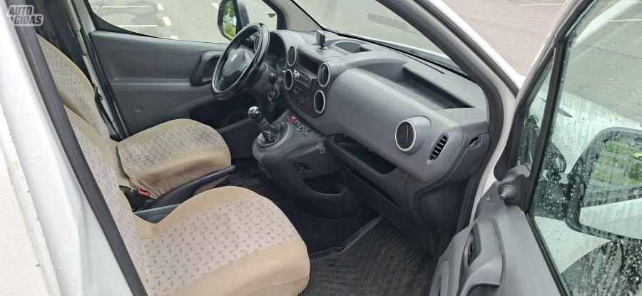 Peugeot Partner 2009 in Vilnius, with an engine capacity of 1.60 L and mileage of 320 thousand km for 500 €, photo 10 on AUTOMOTO.COM.LV