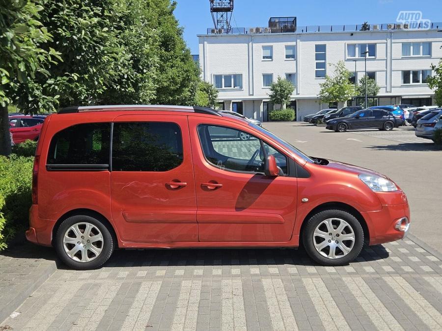 Peugeot Partner 2011 Viļņa, ar dzinēja tilpumu 1.60 L un nobraukumu 134 tūkst. km par 2700 €, foto 6 vietnē AUTOMOTO.COM.LV