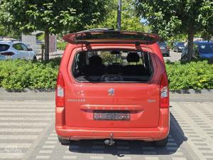 Peugeot Partner 2011 Viļņa, ar dzinēja tilpumu 1.60 L un nobraukumu 134 tūkst. km par 2700 €, foto 9 vietnē AUTOMOTO.COM.LV