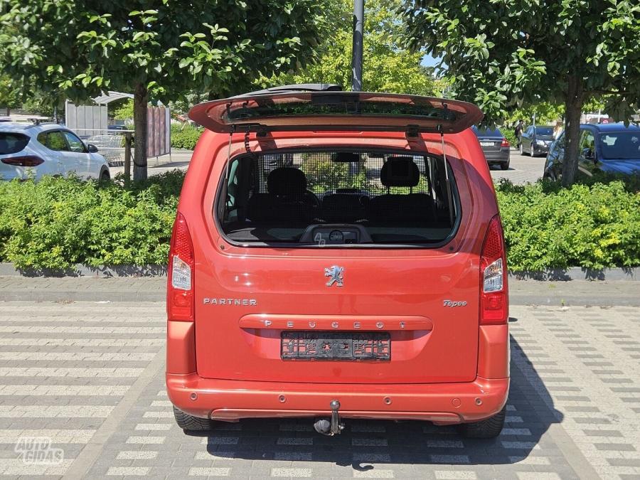 Peugeot Partner 2011 Viļņa, ar dzinēja tilpumu 1.60 L un nobraukumu 134 tūkst. km par 2700 €, foto 9 vietnē AUTOMOTO.COM.LV