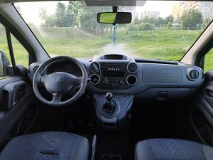 Пежо Partner 2012 в Вильнюс, объемом двигателя 1.60 л и пробегом 320 тыс. км за 2150 €, фото 12 на AUTOMOTO.COM.LV