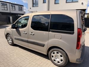 Peugeot Partner 2012 Kauņa, ar dzinēja tilpumu 1.60 L un nobraukumu 193 tūkst. km par 2900 €, foto 4 vietnē AUTOMOTO.COM.LV