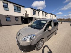 Peugeot Partner 2012 Kauņa, ar dzinēja tilpumu 1.60 L un nobraukumu 193 tūkst. km par 2900 €, foto 7 vietnē AUTOMOTO.COM.LV
