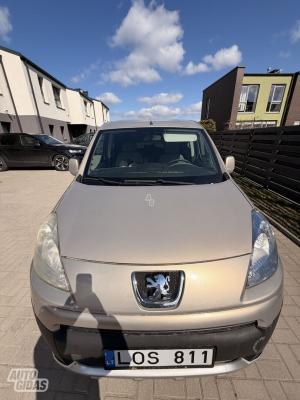 Peugeot Partner 2012 Kauņa, ar dzinēja tilpumu 1.60 L un nobraukumu 193 tūkst. km par 2900 €, foto 9 vietnē AUTOMOTO.COM.LV