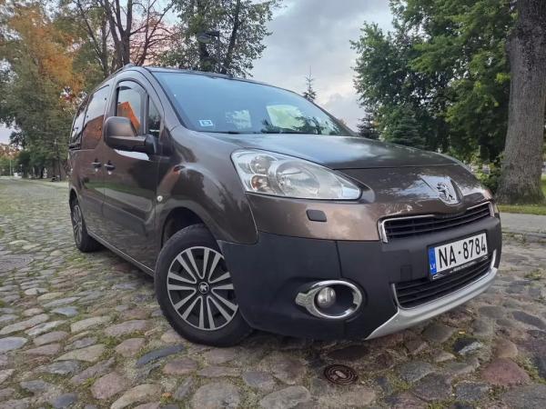 Peugeot Partner 2012 Jelgava, ar dzinēja tilpumu 1.60 L un nobraukumu 325 tūkst. km par 3200 €, foto 3 vietnē AUTOMOTO.COM.LV