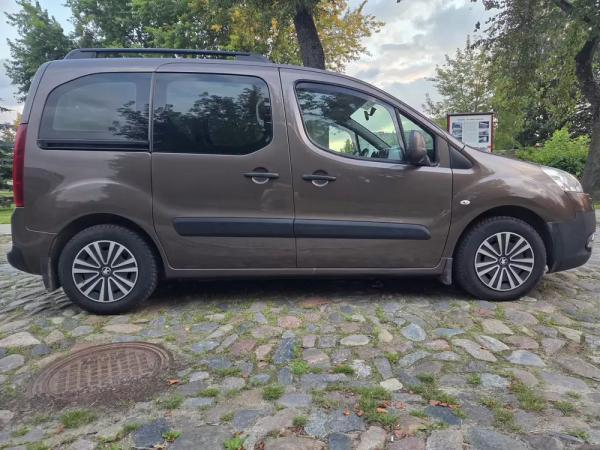 Peugeot Partner 2012 Jelgava, ar dzinēja tilpumu 1.60 L un nobraukumu 325 tūkst. km par 3200 €, foto 7 vietnē AUTOMOTO.COM.LV