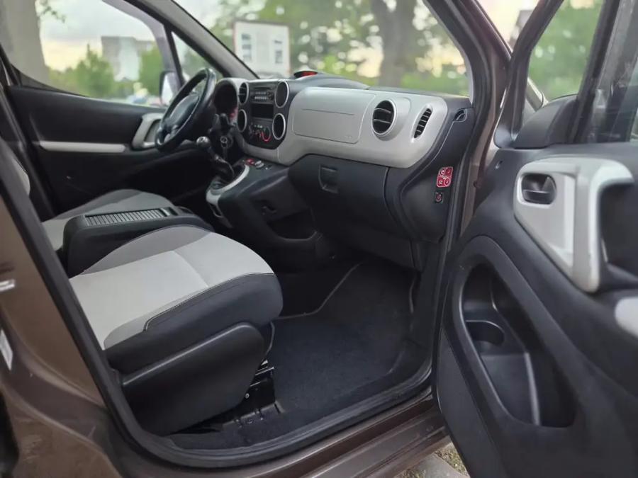 Peugeot Partner 2012 Jelgava, ar dzinēja tilpumu 1.60 L un nobraukumu 325 tūkst. km par 3200 €, foto 14 vietnē AUTOMOTO.COM.LV