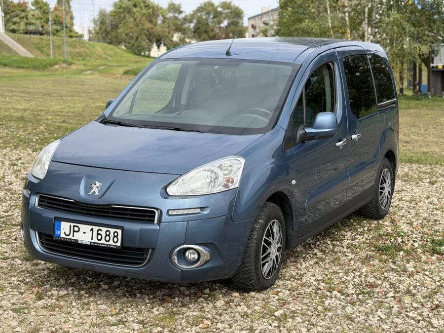 Peugeot Partner 2014 Aizkraukle, ar dzinēja tilpumu 1.60 L un nobraukumu 313 tūkst. km par 2880 €, foto 3 vietnē AUTOMOTO.COM.LV