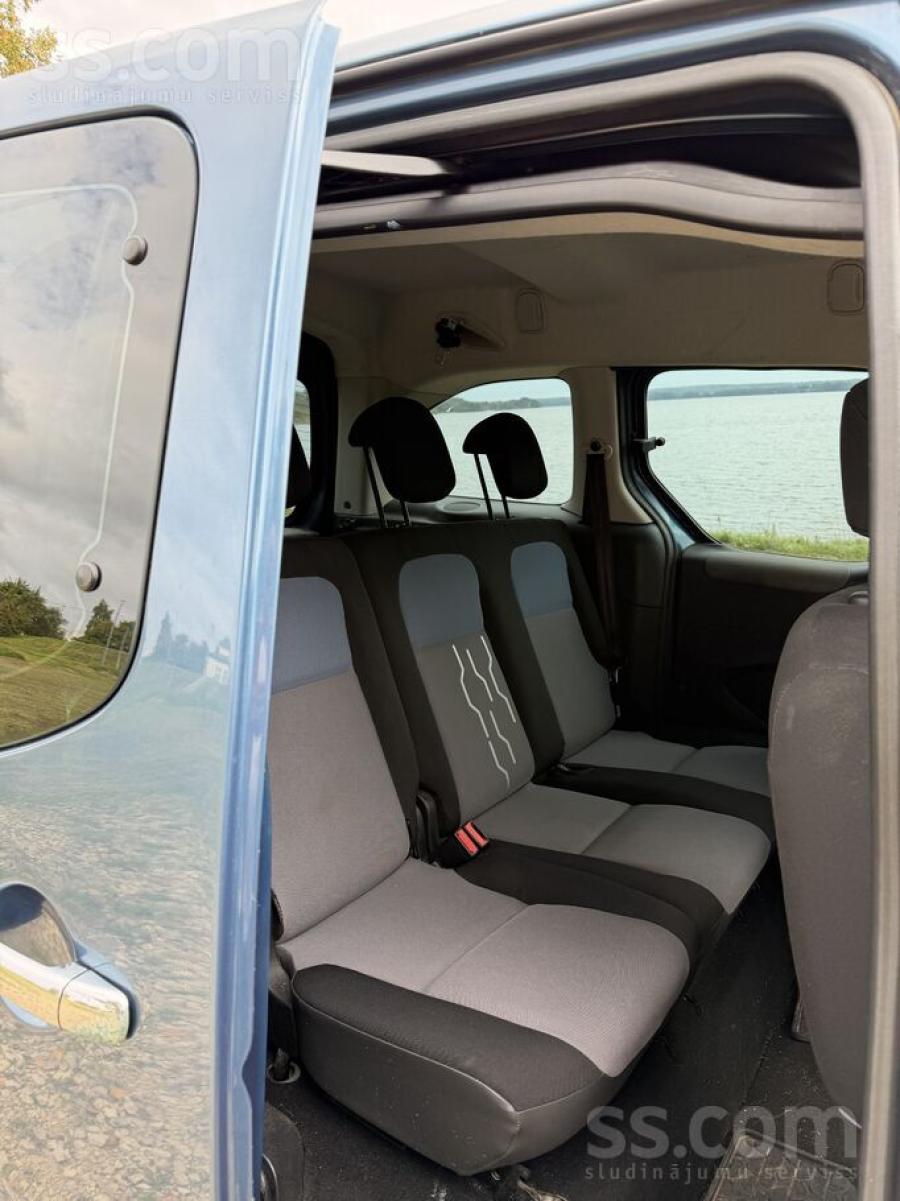 Peugeot Partner 2014 Aizkraukle, ar dzinēja tilpumu 1.60 L un nobraukumu 313 tūkst. km par 2880 €, foto 6 vietnē AUTOMOTO.COM.LV