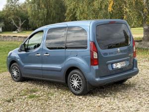 Peugeot Partner 2014 Aizkraukle, ar dzinēja tilpumu 1.60 L un nobraukumu 313 tūkst. km par 2880 €, foto 9 vietnē AUTOMOTO.COM.LV