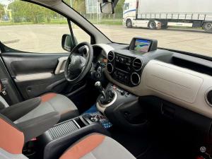 Peugeot Partner 2015 in Siauliai, with an engine capacity of 1.60 L and mileage of 266 thousand km for 5850 €, photo 5 on AUTOMOTO.COM.LV