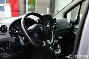 Пежо Partner 2016 в Кретинга, объемом двигателя 1.60 л и пробегом 204 тыс. км за 6650 €, фото 14 на AUTOMOTO.COM.LV