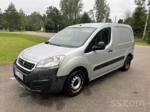 Peugeot Partner 2017 Rīga, ar dzinēja tilpumu 1.60 L un nobraukumu 146 tūkst. km par 3800 €, foto 7 vietnē AUTOMOTO.COM.LV
