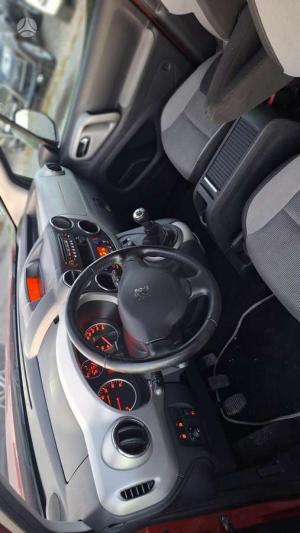 Оранжевый Пежо Partner 2011 в Каунас, объемом двигателя 1.59 л и пробегом 206 тыс. км за 4100 €, фото 16 на AUTOMOTO.COM.LV