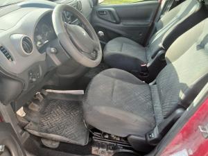 Sarkans Peugeot Partner 2009 Kohtla-Jerve, ar dzinēja tilpumu 0.00 L un nobraukumu 302 tūkst. km par 1800 €, foto 11 vietnē AUTOMOTO.COM.LV