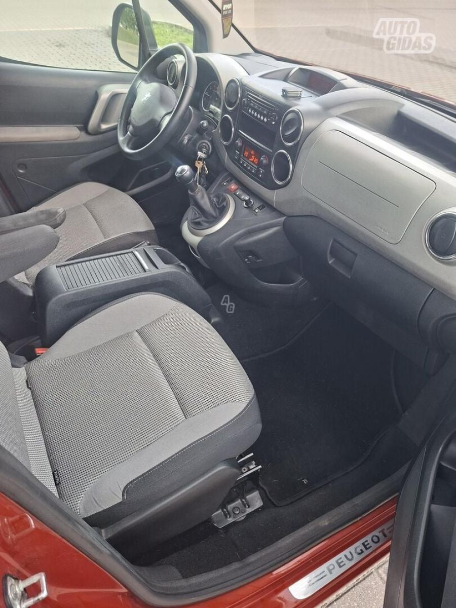 Sarkans Peugeot Partner 2008 Jonava, ar dzinēja tilpumu 1.60 L un nobraukumu 236 tūkst. km par 3000 €, foto 7 vietnē AUTOMOTO.COM.LV