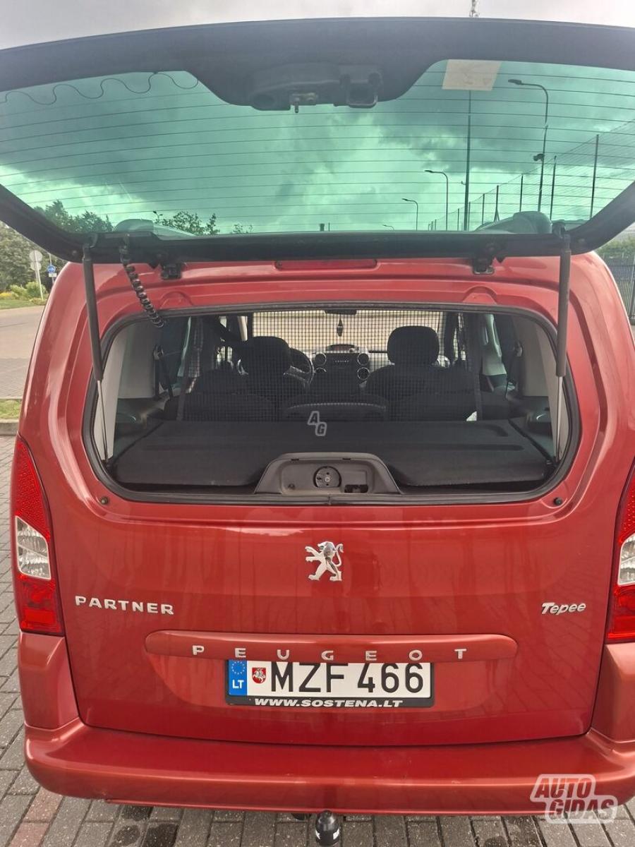 Sarkans Peugeot Partner 2008 Jonava, ar dzinēja tilpumu 1.60 L un nobraukumu 236 tūkst. km par 3000 €, foto 10 vietnē AUTOMOTO.COM.LV