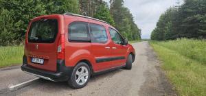 Sarkans Peugeot Partner 2009 Viļņa, ar dzinēja tilpumu 1.56 L un nobraukumu 310 tūkst. km par 4380 €, foto 3 vietnē AUTOMOTO.COM.LV
