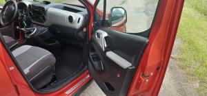 Sarkans Peugeot Partner 2009 Viļņa, ar dzinēja tilpumu 1.56 L un nobraukumu 310 tūkst. km par 4380 €, foto 12 vietnē AUTOMOTO.COM.LV