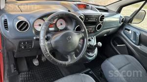 Sarkans Peugeot Partner 2009 Rēzekne, ar dzinēja tilpumu 1.60 L un nobraukumu 388 tūkst. km par 2250 €, foto 9 vietnē AUTOMOTO.COM.LV