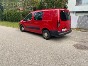 Sarkans Peugeot Partner 2011 Rīga, ar dzinēja tilpumu 1.60 L un nobraukumu 355 tūkst. km par 2320 €, foto 7 vietnē AUTOMOTO.COM.LV