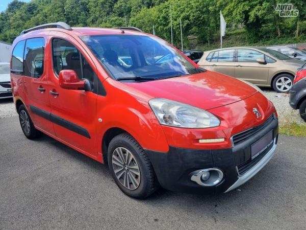 Sarkans Peugeot Partner 2014 Ukmergė, ar dzinēja tilpumu 1.60 L un nobraukumu 294 tūkst. km par 4200 €, foto 3 vietnē AUTOMOTO.COM.LV