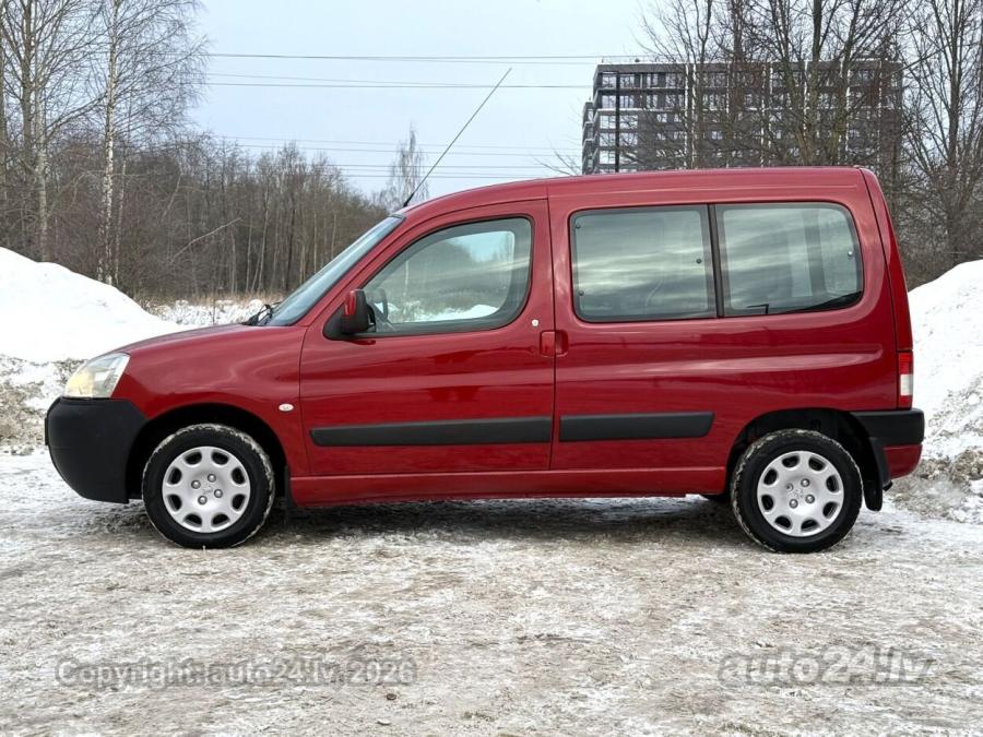 Red Peugeot Partner 2007 in Tallinn, with an engine capacity of 1.60 L and mileage of 0 thousand km for 1400 €, photo 6 on AUTOMOTO.COM.LV