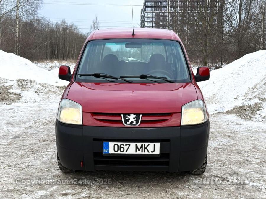 Red Peugeot Partner 2007 in Tallinn, with an engine capacity of 1.60 L and mileage of 0 thousand km for 1400 €, photo 7 on AUTOMOTO.COM.LV
