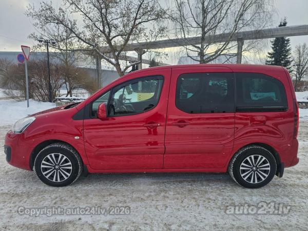 Red Peugeot Partner 2016 in Paide, with an engine capacity of 1.60 L and mileage of 138 thousand km for 7650 €, photo 3 on AUTOMOTO.COM.LV