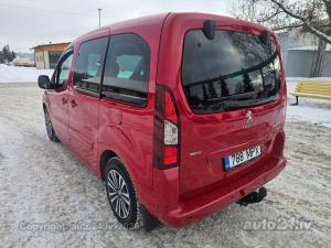 Sarkans Peugeot Partner 2016 Paide, ar dzinēja tilpumu 1.60 L un nobraukumu 138 tūkst. km par 7650 €, foto 6 vietnē AUTOMOTO.COM.LV