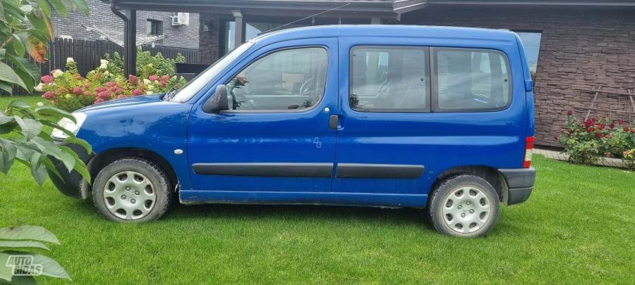 Peugeot Partner 2006 Panevēža, ar dzinēja tilpumu 1.90 L un nobraukumu 203 tūkst. km par 1000 €, foto 6 vietnē AUTOMOTO.COM.LV